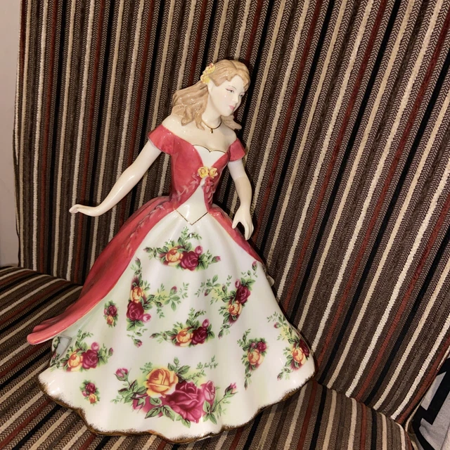 ROYAL ALBERT FIGURINE Old Country Rose Figure of the Year 2008 £175.00 ...