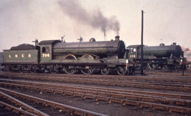 35MM RAILWAY SLIDE: COLOUR-RAIL: NE 123: CLASS C7: 706 £2.00 - PicClick UK