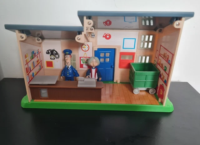 POSTMAN PAT SDS Post Office with Pat And Mrs Goggins £12.99 - PicClick UK