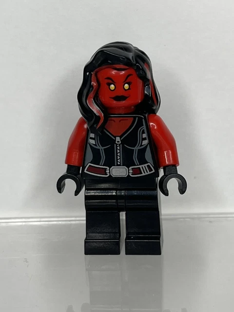 LEGO RED SHE-HULK 76078 Avengers Super Heroes Minifigure EUR 16,49 ...