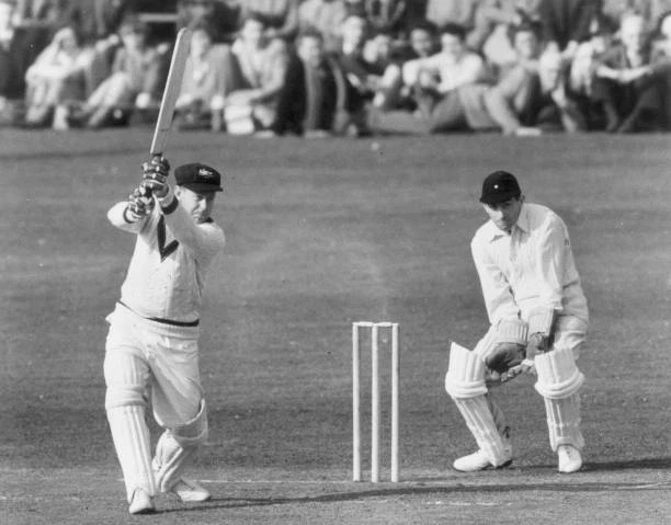 AUSTRALIAN CRICKETER ARTHUR Morris 1 Cricket 1953 Old Photo $9.00 ...