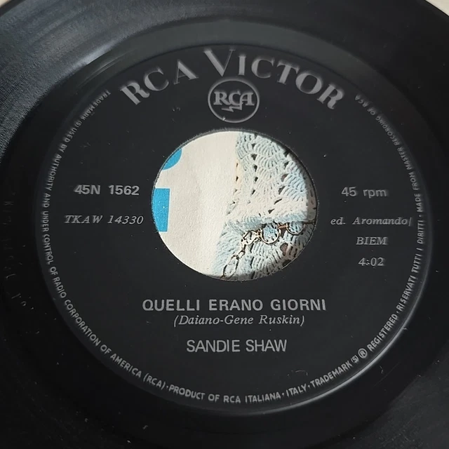 🎵 SANDIE SHAW 🎵 Com'E' Bella La Sera Ones Kev Days 45 Italy Press $3.85 ...