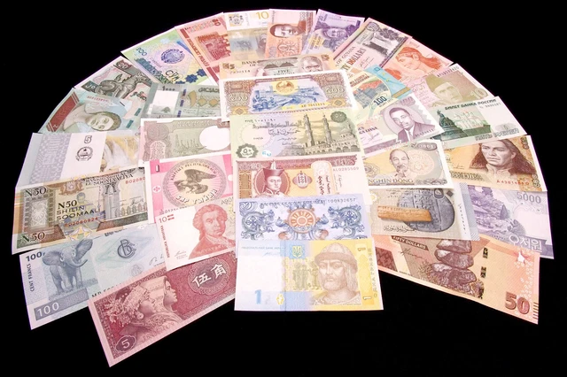 COLLECTION OF 32 World Banknotes - All Different Countries Banknote Lot ...