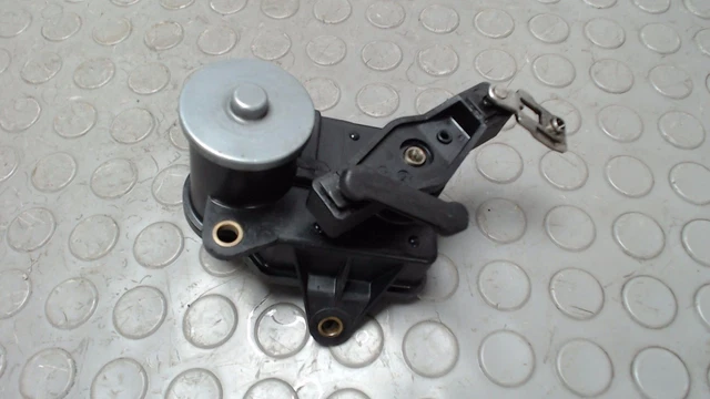 STELLMOTOR DRALLKLAPPEN ANSAUGBRÜCKE Mercedes-benz E 320 CDI 4Matic Automatik EUR 84,00 ...