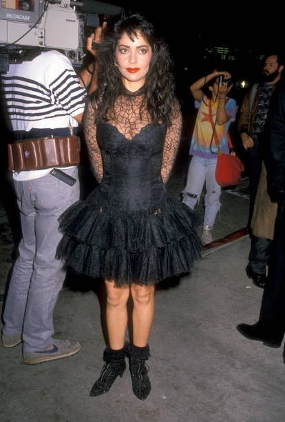 SINGER APOLLONIA KOTERO attends the 31st Annual Grammy Award - 1989 Old ...