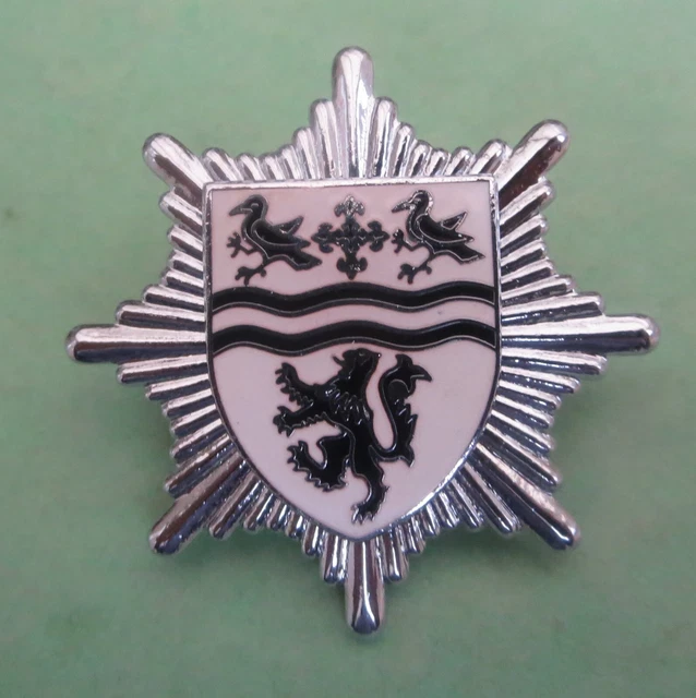 THE CLWYD FIRE & Rescue Service/Brigade Cap/Hat Badge £9.50 - PicClick UK