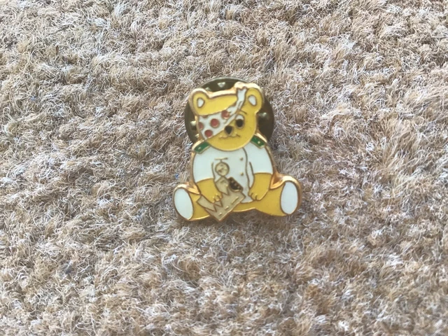 BBC CHILDREN IN Need Pudsey Bear Nurse Tiny Enamel Pin Badge £4.50 ...