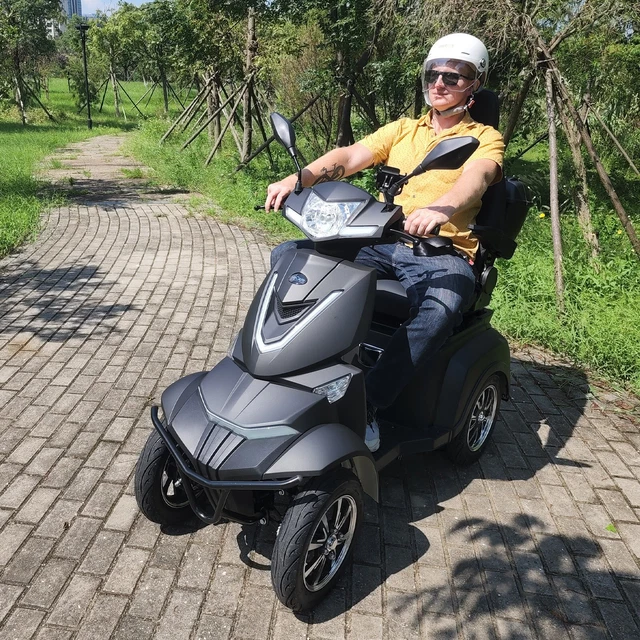 HECARE RANGER 3 Fastest 1000W Electric Mobility Scooter Captain Seat ...