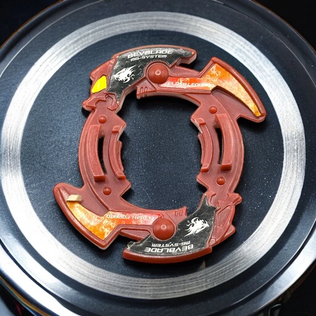 BEYBLADE ORIGINAL TAKARA Random Booster Flash Leopard Attack Ring £14. ...