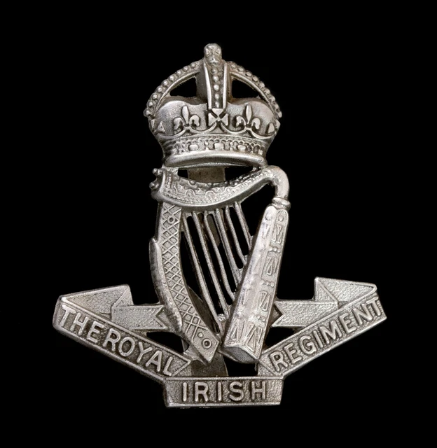 ROYAL IRISH REGIMENT Cap Badge Hallmarked Silver £40.00 - PicClick UK