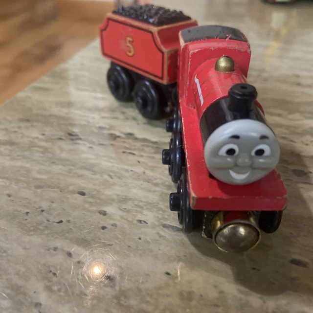 THOMAS & FRIENDS Wooden Train Tank Engine James Talking Railway Gold ...