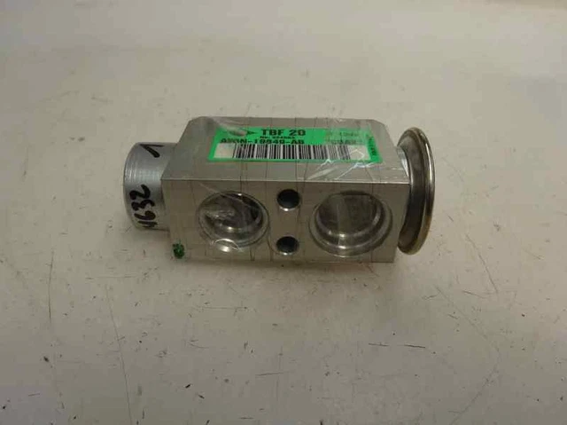 AV6N-19849-AB VALVOLA DI espansione per FORD FOCUS III 1.6 TI 2010 2014 ...