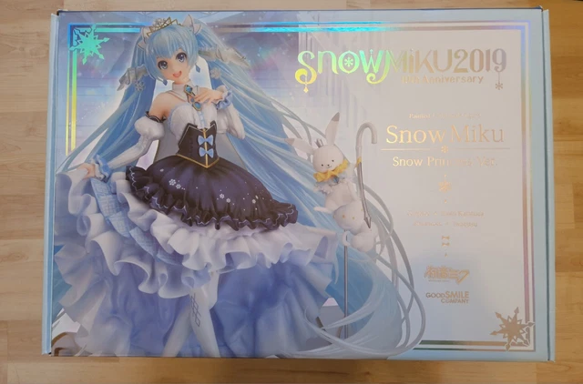 HATSUNE MIKU SNOW Princess Ver. 1/7 Scale Figure by Good Smile Company ...