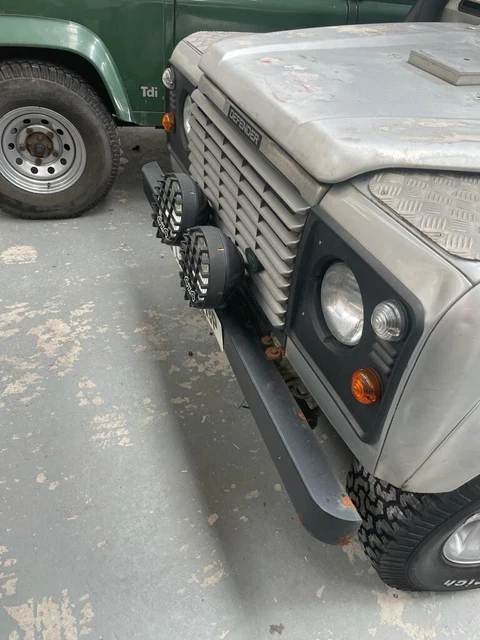 LAND ROVER DEFENDER 90 110 Front Bumper With Spots Spot Lights £29.99 ...