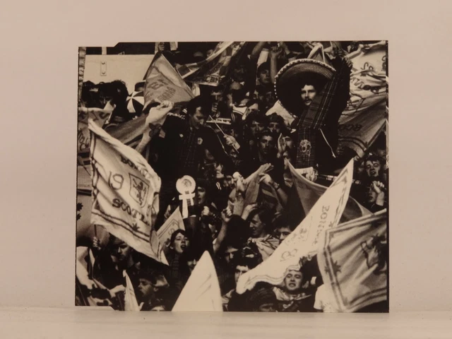 PRIMAL SCREAM THE Big Man And The Scream Team Meet The Barmy Army ...