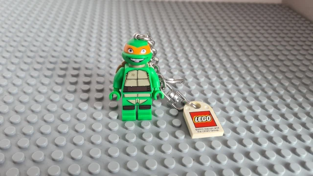 LEGO TEENAGE MUTANT Ninja Turtles Michelangelo minifigure keyring £13. ...