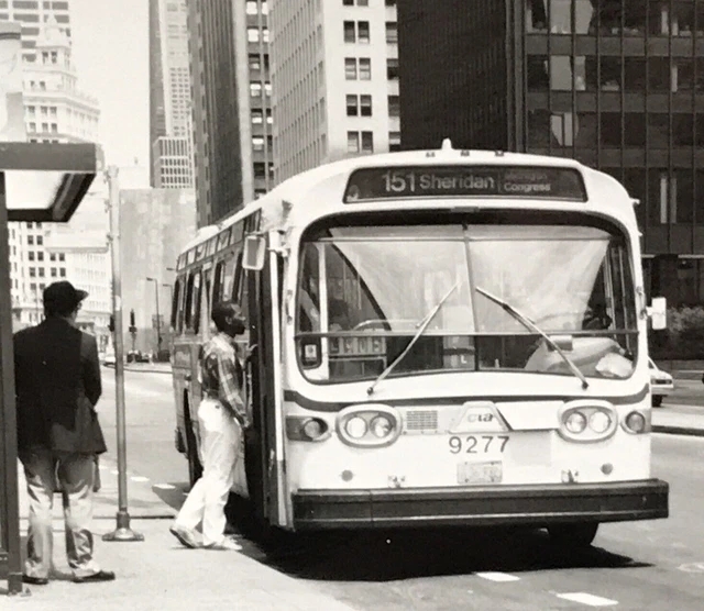 CHICAGO TRANSIT AUTHORITY Bus CTA #9277 Route 151 Sheridan Photo 1991 ...