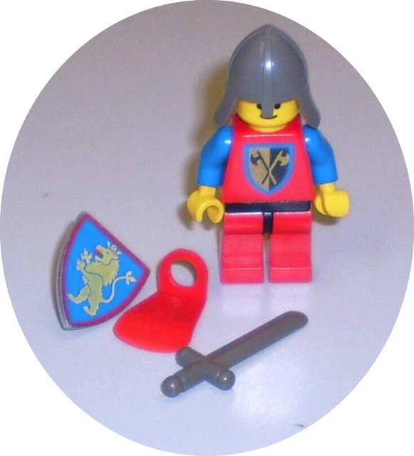USED LEGO KNIGHT Crusader Minifig Crossed Axes Lion Triangular Shield ...