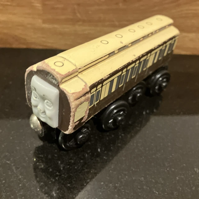 THOMAS THE TANK engine Wooden Railway Old Slow Coach Brio Magnetic ...