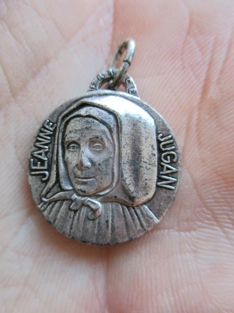 ANCIENNE MÉDAILLE RELIGIEUSE JEANNE JUGAN 20mm 4,85gr EUR 5,00 ...