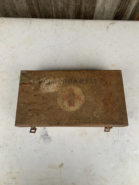 WW2 GERMAN SANITAR Verbandkasten Wehrmacht First Aid Box Vehicle Panzer ...