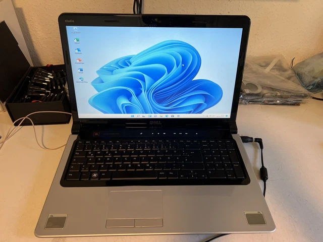 DELL STUDIO 1749 17,3" i5-520M 2x2,40 GHz 8GB RAM 500GB SSD Windows 11 ...