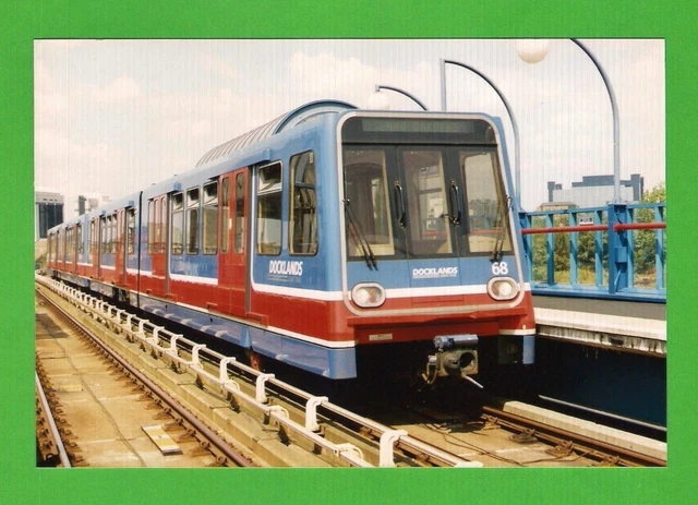 DLR PHOTO - Docklands Light Railway 68 - 1994 Bombardier B92 - Island ...