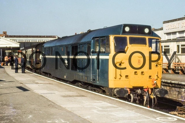 UK DIESEL TRAIN Railway Photograph Of Class 31 31415 Loco. (Rm31-432) £ ...