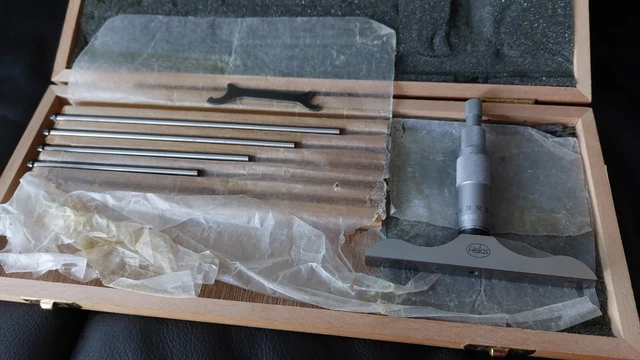 VERNIER TIEFENMESSER, 0,4 mm, Micrometer von HELIOS, millimetergenau ...