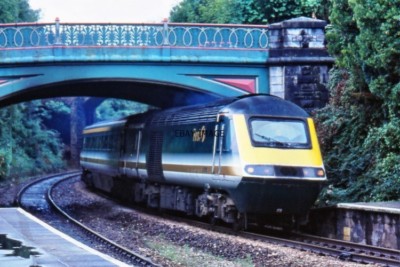 PHOTO HST First Great Western Livery At Streatley 2001 Before The Trees ...