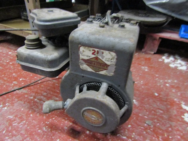 BRIGGS AND STRATTON 2 hp Petrol Engine £10.00 - PicClick UK