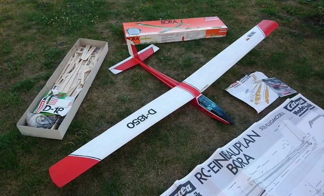 SEGELFLUGZEUG CARRERA BORA Segelflieger 2m Spannweite mit OVP 1980er Jahre EUR 105,00 - PicClick DE