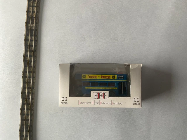EFE 00 GAUGE model bus -Great Yarmouth- Sea front - blue open top £11. ...