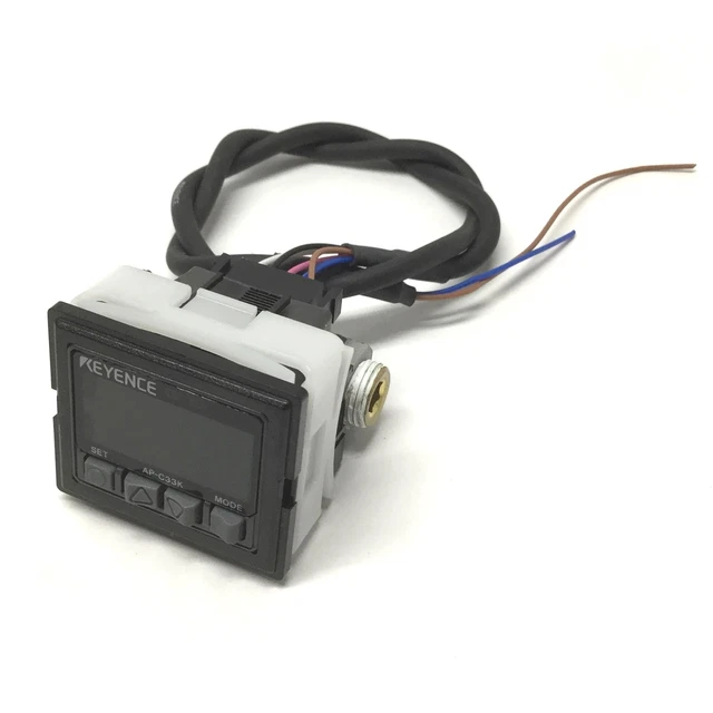 KEYENCE AP-C33K DIGITAL Pressure Sensor 12-24VDC Panel Mount, NPN, 0 ...