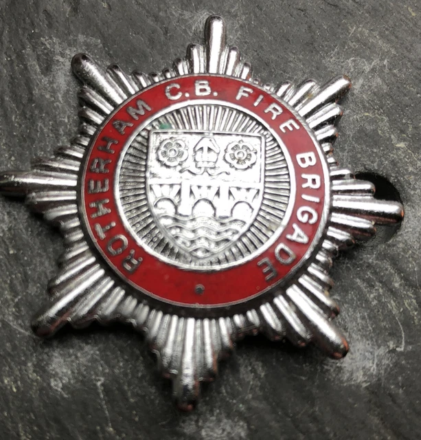 OBSOLETE ROTHERHAM COUNTY Borough Fire Brigade Cap Badge. Chrome ...