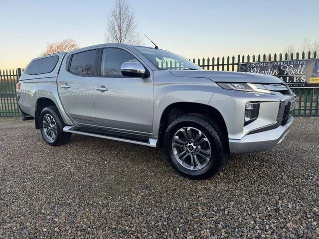 2020 MITSUBISHI L200 Double Cab DI-D 150 Barbarian 4WD Auto PICK UP ...