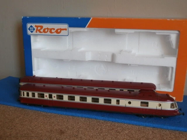 SNCF AUTORAIL RGP X2780 TEE ROUGE ET CREME NOISY LE SEC ROCO Ref 43033 ...