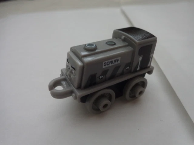 PREZZO PESCATORE THOMAS & Friends Minis Old School Scruff Plastica ...