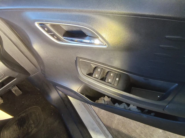 MG MG3 07/16-ON Right Front Power Window Master Switch Szp1 $137.50 ...