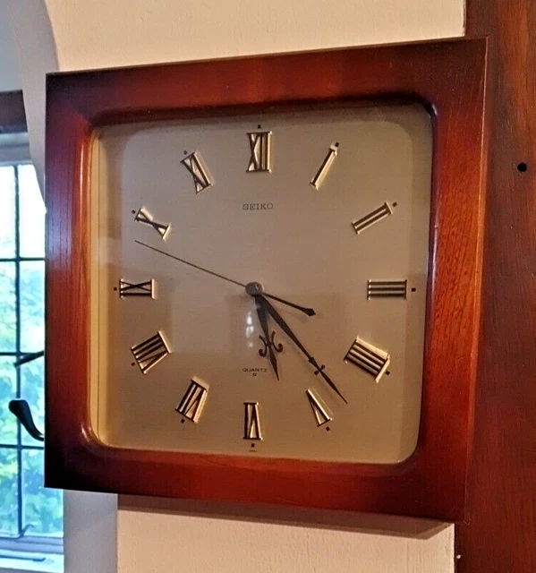 VINTAGE SEIKO WALNUT Framed Square Wall Quartz Clock 28 x 27 cms £49.95 ...