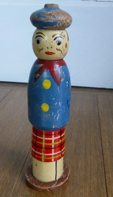 VINTAGE WOODEN FOLK Art Carved Painted Scottish Peg Bobbin Doll In Kilt ...