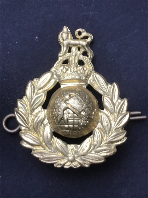 ROYAL MARINE COMMANDO British Army Cap Badge EUR 21,08 - PicClick IT