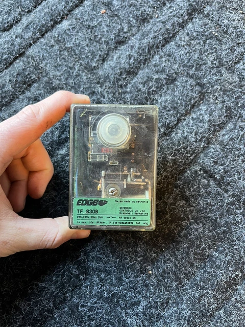 SATRONIC TF830 BCONTROL Box, 240V / Benton’s oil Burner Part £40.00 ...