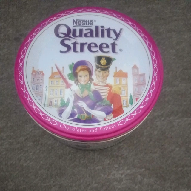 MACKINTOSHS' QUALITY STREET Tin - Chocolates and Toffees 2002 £7.02 ...