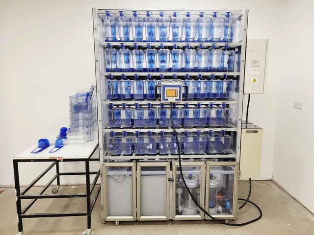 TECNIPLAST QUARANTAINE ZEBTEC Aquarium Rack Système & ; ZB2550SADX2 PSU ...