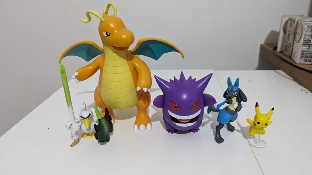 POKÉMON BATTLE FIGURES - Dragonite Lucario Gengar Sirfetch'd Pikachu ...