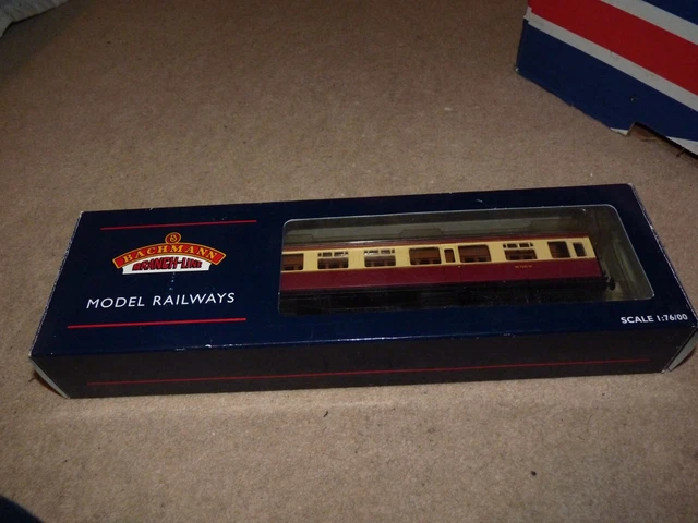 BACHMANN 34-081 COLLETT 1st/2nd BR Coach in Crimson/Cream - MIB 00 ...