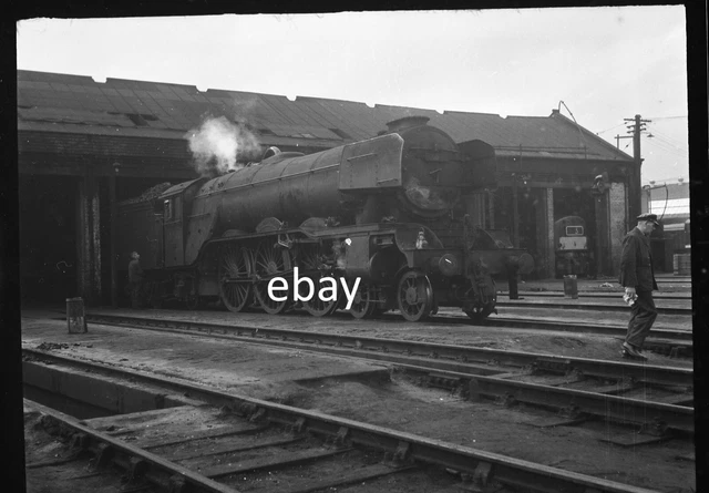 ORIGINAL LARGER NEGATIVE OF BR LNER STEAM LOCO 60040 AT HAYMARKET on 22 ...