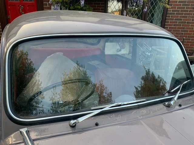 MORRIS MINOR 1000 Inc Van Pick Up & Traveller Windscreen Genuine Used ...