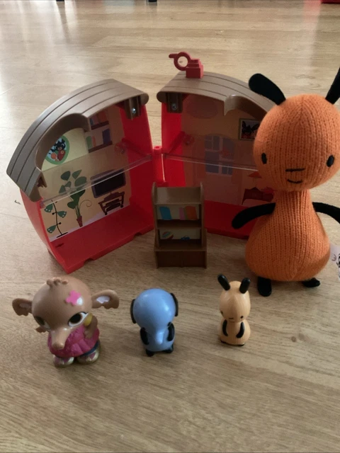 CBEEBIES BING BUNNY House Playset With Figures Plus Flop Plush Soft Toy ...